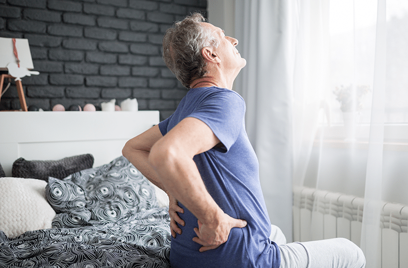 How to Find the Right Lower Back Pain Doctor for Your Needs - Momentum ...