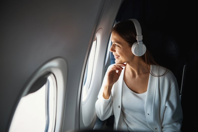How Long Flights Affect Your Body | Momentum Medical